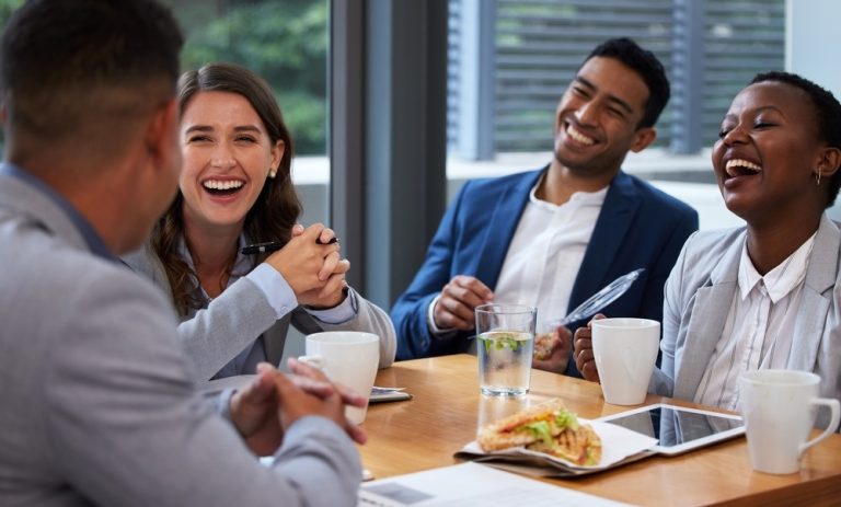 5 Delicious Corporate Event Food Ideas Your Employees Will Love